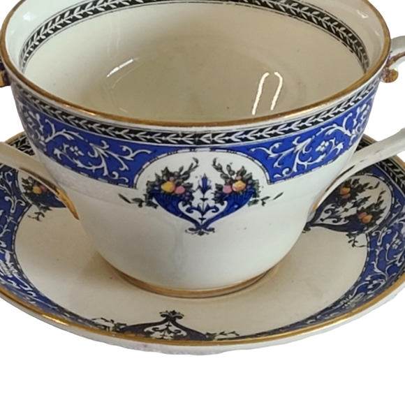 Royal Worcester | Dining | Royal Worcester Tea Cup And Saucer | Poshmark